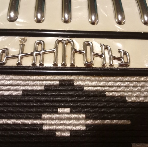 diamond Sam ferry | Other | Diamond Sam Ferry Accordion | Poshmark